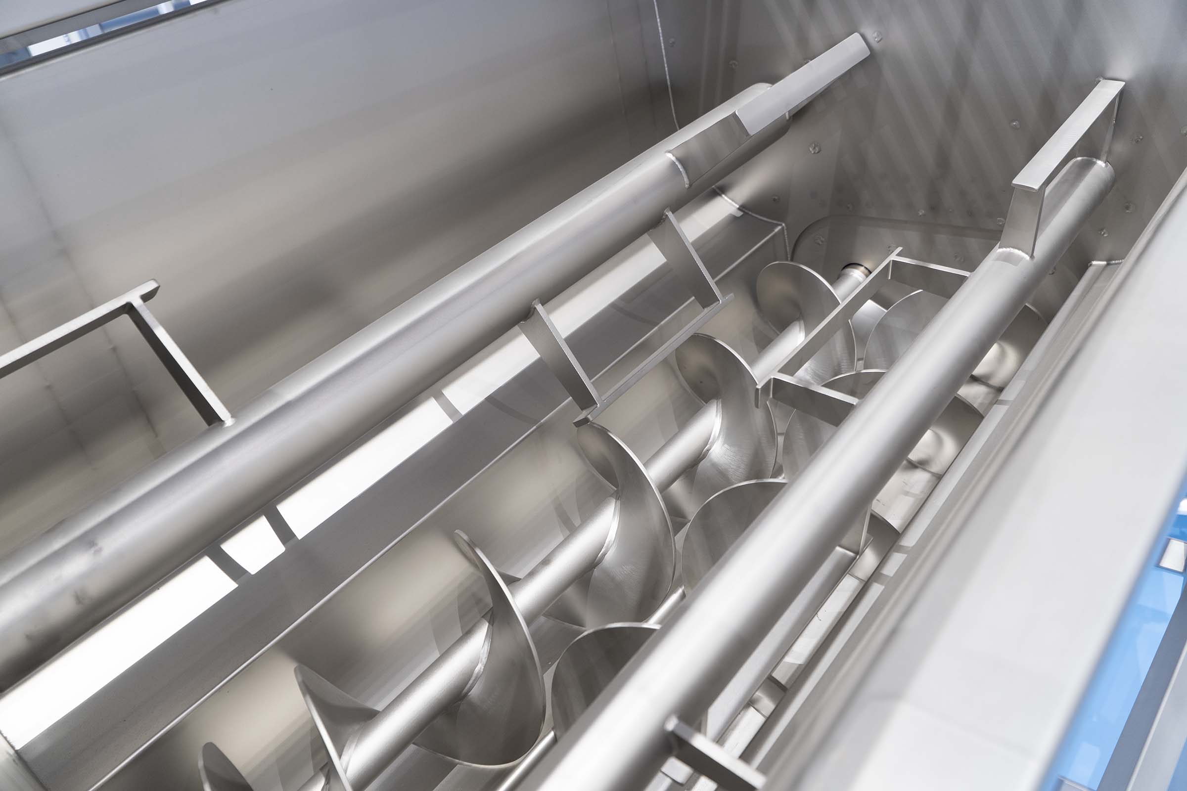 Agitators for filling the screw | Van Beek